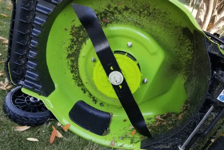 How To Fix A Lawn Mower Pull Cord That Is Stuck