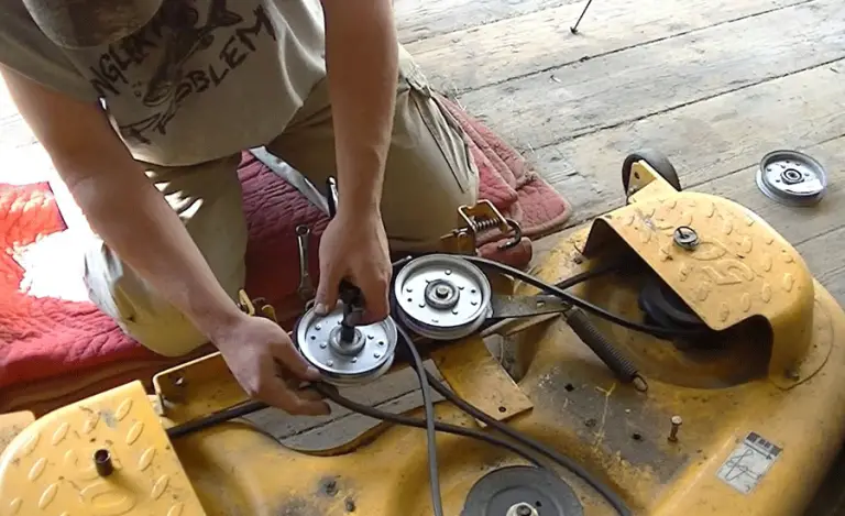 How To Fix A Lawn Mower Pull Cord That Is Stuck