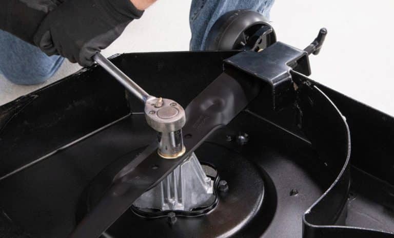 How to Change a Push Mower Blade? [Step-by-Step]